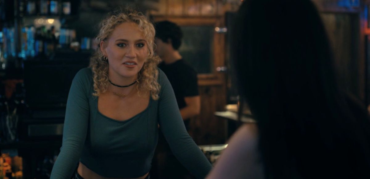 Purple Hearts Cast: Every Performer and Character in the Movie