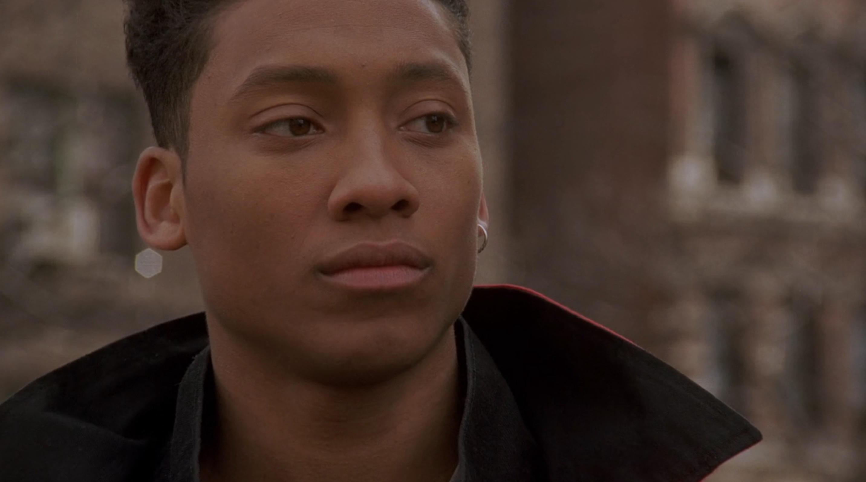 Raheem From Juice Haircut RSS: Features