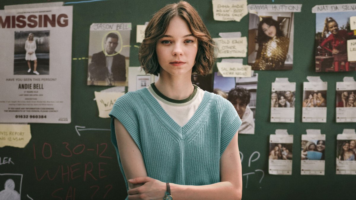 A Good Girl's Guide to Murder Cast: Every Actor and Character