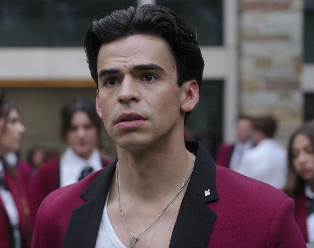Bet Cast: Every Actor and Character in the Netflix Series