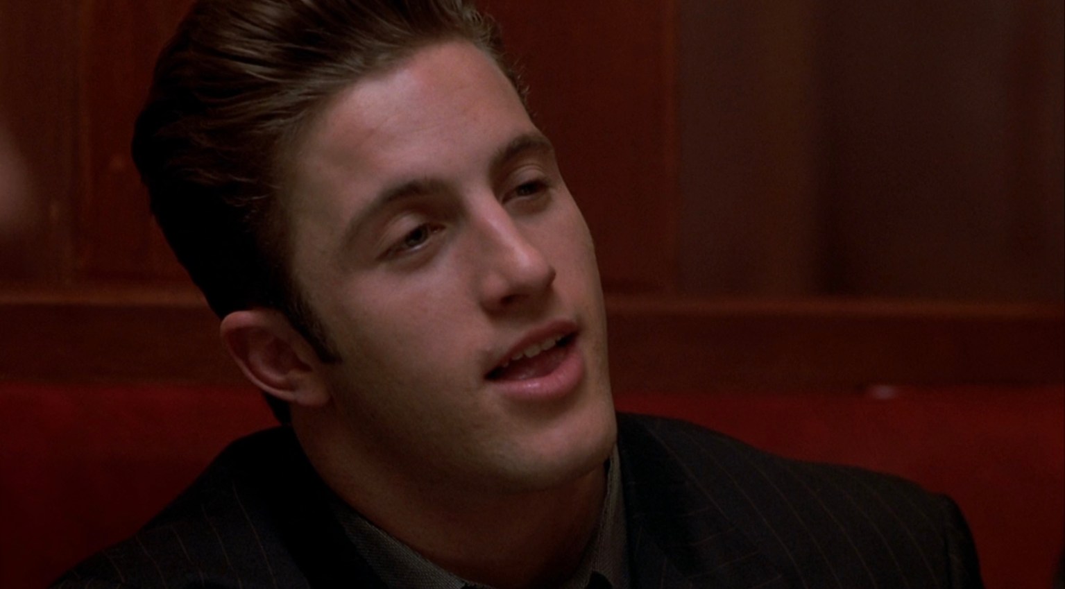 Boiler Room Cast: Every Actor and Character in the 2000 Movie
